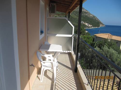 ΕΝΟΙΚΙΑΖΟΜΕΝΑ ΔΩΜΑΤΙΑ ΛΕΥΚΑΔΑ - APAGIO APARTMENTS – ΔΙΑ - 4ty.gr