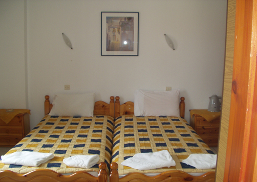 ΕΝΟΙΚΙΑΖΟΜΕΝΑ ΔΩΜΑΤΙΑ ΣΙΓΡΙ ΜΥΤΙΛΗΝΗ - AIOLIS APARTMENT - 4ty.gr