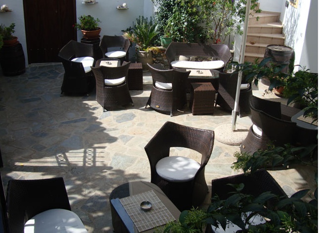 CAFÉ – BAR - ΚΑΦΕ - ΕΣΤΙΑΤΟΡΙΟ ΠΛΑΤΑΝΟΣ ΣΚΙΑΘΟΣ - Ski - 4ty.gr