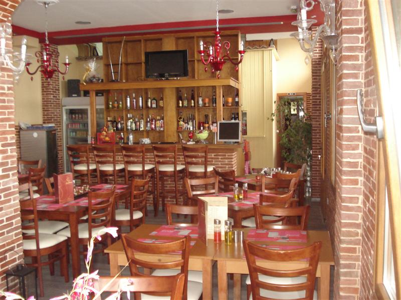 CAFÉ – BAR - ΚΑΒΟ ΝΤΟΡΟ - ΣΟΥΛΙΟΥ ΠΑΡΑΣΚΕΥΗ - Mytilene - 4ty.gr