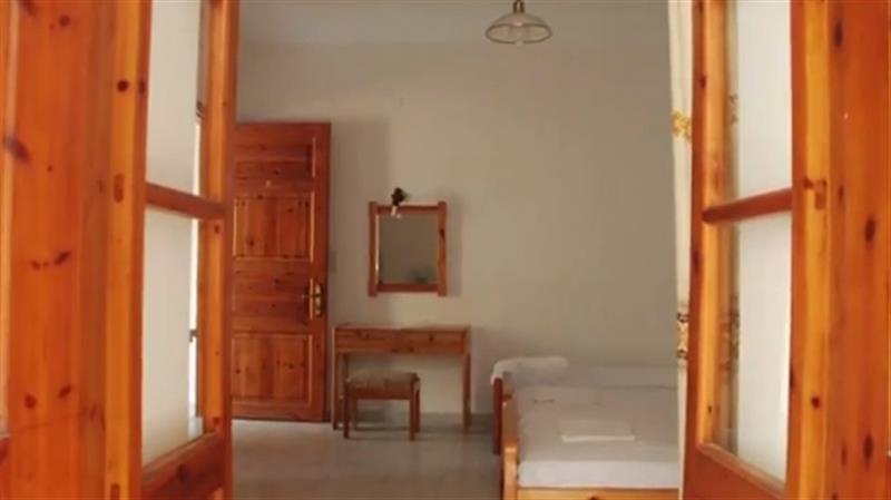 ΕΝΟΙΚΙΑΖΟΜΕΝΑ ΔΩΜΑΤΙΑ ΜΟΛΥΒΟΣ ΜΥΤΙΛΗΝΗ ΛΕΣΒΟΣ - ERSI VI - 4ty.gr