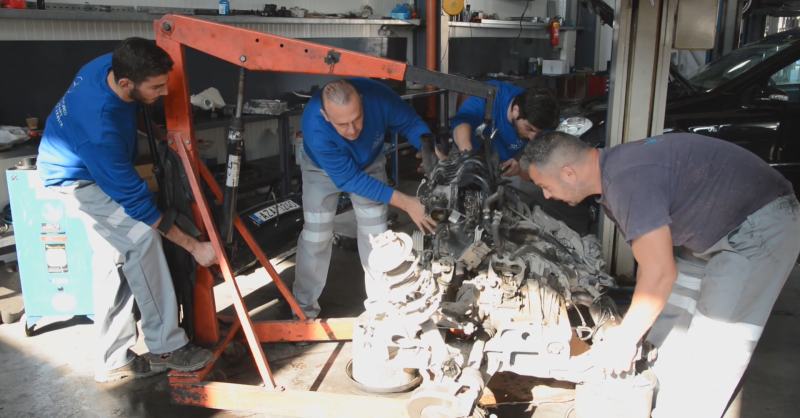 STAR MOTORS - ΕΞΕΙΔΙΚΕΥΜΕΝΟ ΣΥΝΕΡΓΕΙΟ MERCEDES SMART ΠΑ - 4ty.gr