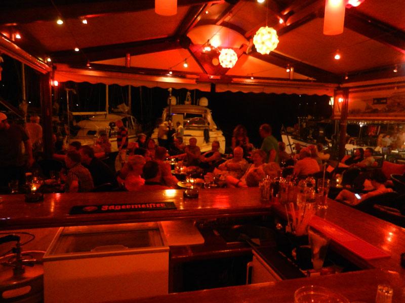 GREGORY'S BAR PYTHAGORIO SAMOS - CAFE SAMOS PYTHAGORIO - 4ty.gr