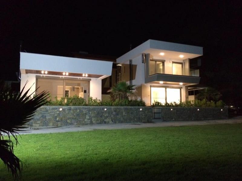 Manolis Vlachos - Buildings Constructions and Sales Cha - 4ty.gr