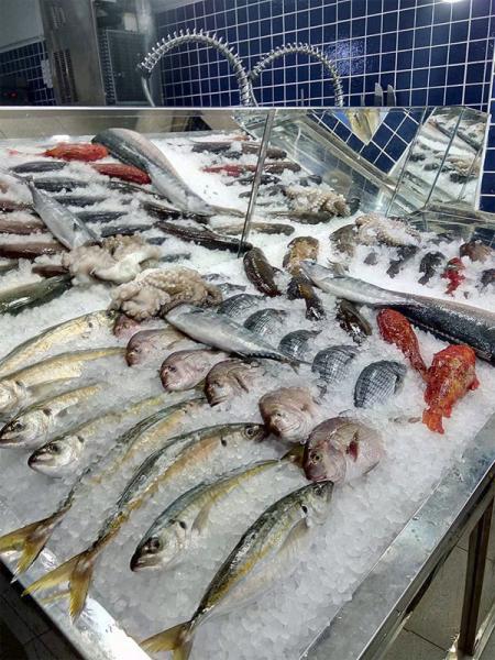 Θάλαττα | Ιχθυοπωλείο Πειραιάς | Ψήσιμο ψαριών - 4ty.gr