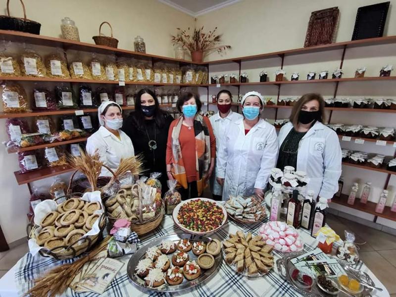 ΠΑΡΑΔΟΣΙΑΚΑ ΠΡΟΙΟΝΤΑ - ΑΓΡΟΤΟΥΡΙΣΤΙΚΟΣ ΣΥΝΕΤΑΙΡΙΣΜΟΣ ΓΥ - 4ty.gr