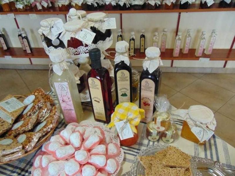 ΠΑΡΑΔΟΣΙΑΚΑ ΠΡΟΙΟΝΤΑ - ΑΓΡΟΤΟΥΡΙΣΤΙΚΟΣ ΣΥΝΕΤΑΙΡΙΣΜΟΣ ΓΥ - 4ty.gr