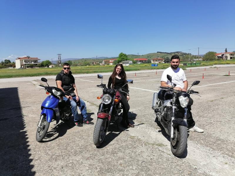 ΔΙΠΛΩΜΑΤΑ ΑΥΤΟΚΙΝΗΤΩΝ - ΣΧΟΛΗ ΟΔΗΓΩΝ ΝΤΑΪΛΙΑΝΗΣ | Σχολή Οδηγών Τρίκαλα