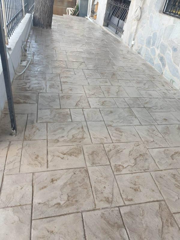 Βιομηχανικά Δάπεδα - ΜΠΑΡΕ ΓΕΩΡΓΙΟΣ - Μεταμόρφωση - Κέντρο Αθήνα - 4ty.gr
