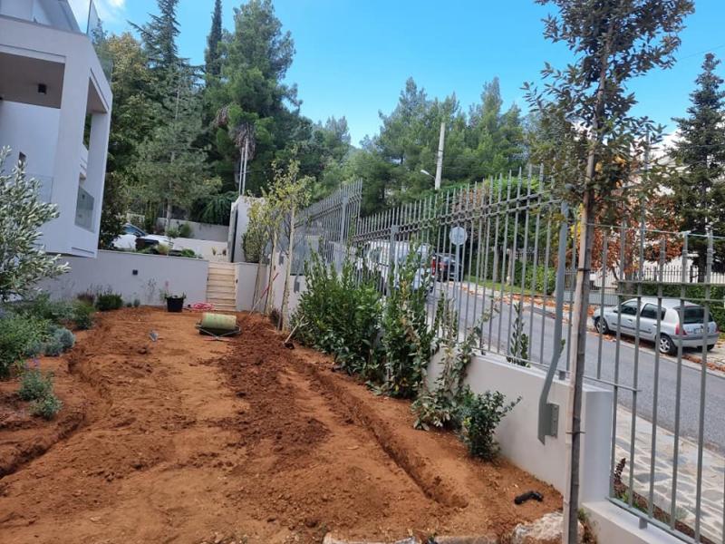 Κατασκευές - Συντηρήσεις Κήπων Κηφισιά Αττικής - Φωτογραφίες