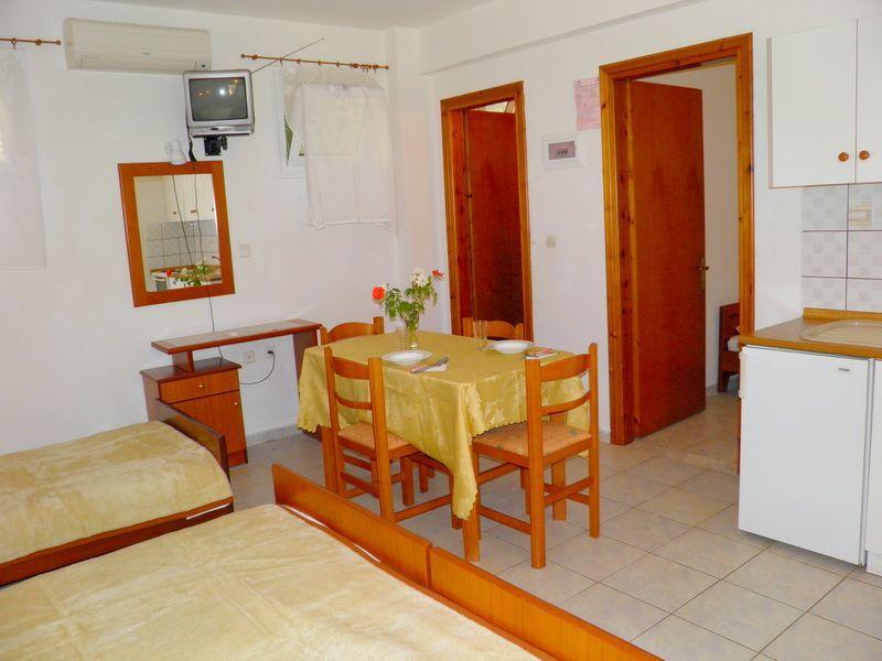 ΕΝΟΙΚΙΑΖΟΜΕΝΑ ΔΩΜΑΤΙΑ ΘΑΣΟΣ - STUDIOS GOLDEN VIEW - ΕΝΟ - 4ty.gr
