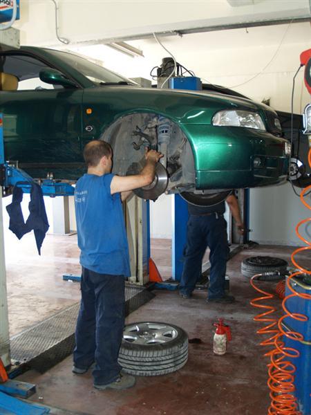 ΣΥΝΕΡΓΕΙΟ ΑΥΤΟΚΙΝΗΤΩΝ ΜΕΤΑΜΟΡΦΩΣΗ ΑΤΤΙΚΗ - ΘΕΟΔΩΡΑΚΑΚΗΣ - 4ty.gr