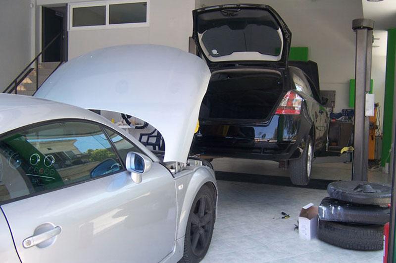 ΣΥΝΕΡΓΕΙΑ ΑΥΤΟΚΙΝΗΤΩΝ – SERVICE - ΥΓΡΑΕΡΙΟΚΙΝΗΣΗ - ΕΞΕ - 4ty.gr