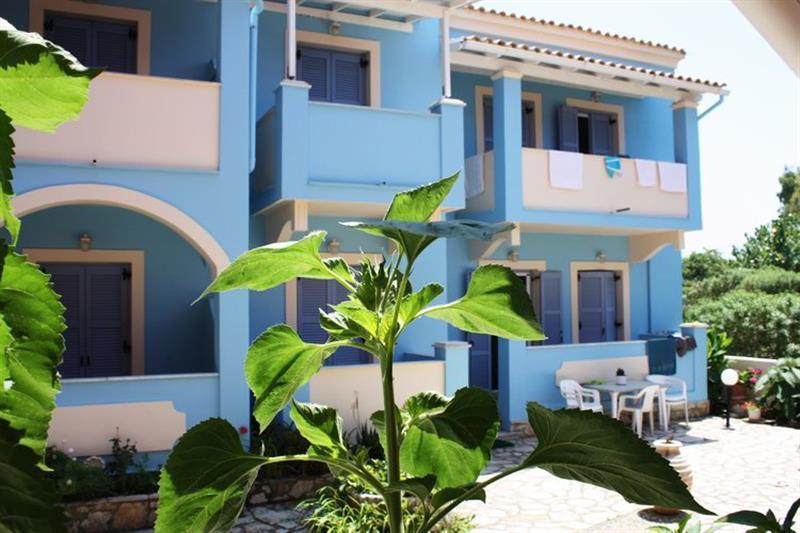 ΕΝΟΙΚΙΑΖΟΜΕΝΑ ΔΙΑΜΕΡΙΣΜΑΤΑ ΑΧΑΡΑΒΗ ΚΕΡΚΥΡΑ - VLACHOS AP - 4ty.gr