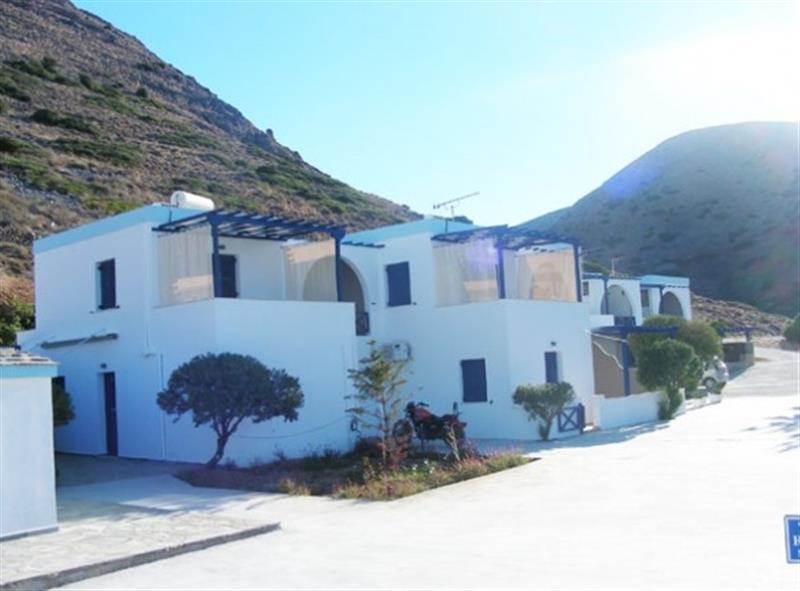 ΕΝΟΙΚΙΑΖΟΜΕΝΑ ΔΩΜΑΤΙΑ ΣΥΡΟΣ - VILLA REGINA - ΔΙΑΜΟΝΗ ΣΥ - 4ty.gr