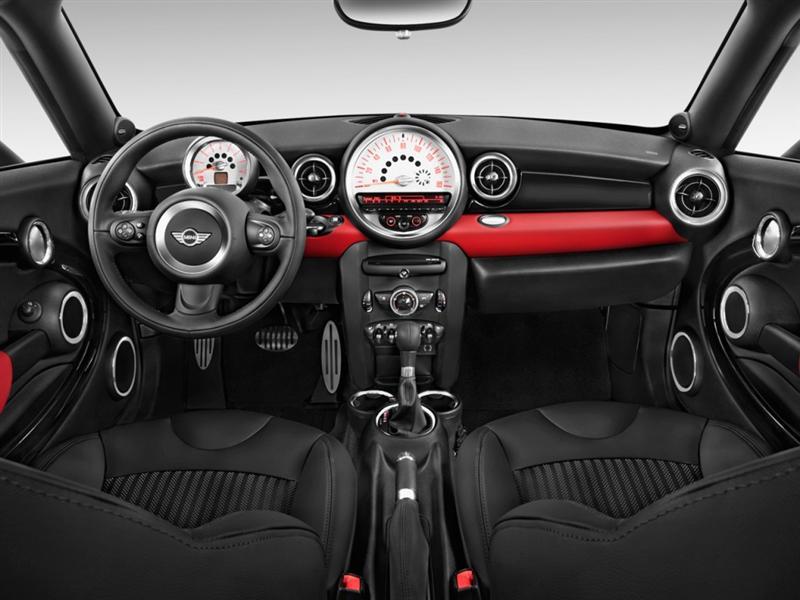 ΕΞΕΙΔΙΚΕΥΜΕΝΟ ΣΥΝΕΡΓΕΙΟ BMW - MINI ΓΛΥΦΑΔΑ ΑΤΤΙΚΗ - SER - 4ty.gr