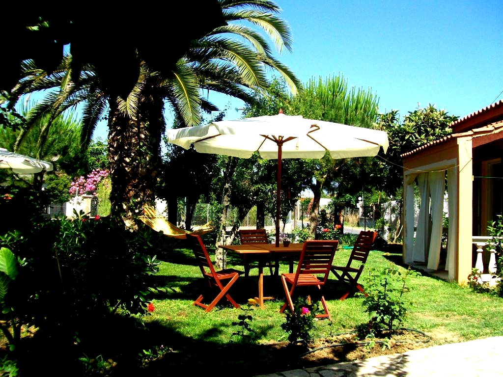 ΕΝΟΙΚΙΑΖΟΜΕΝΑ ΔΩΜΑΤΙΑ – ΚΑΤΟΙΚΙΕΣ - OASIS APTS - Κέρκυ - 4ty.gr