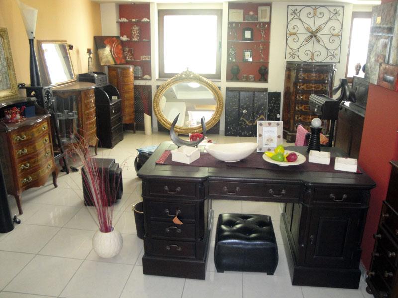 ΠΑΛΑΙΟΠΩΛΕΙΑ - ΑΝΤΙΚΕΣ - ANTIQUERIE - ΑΝΤΙΚΕΣ ΕΠΙΠΛΑ ΛΑ - 4ty.gr