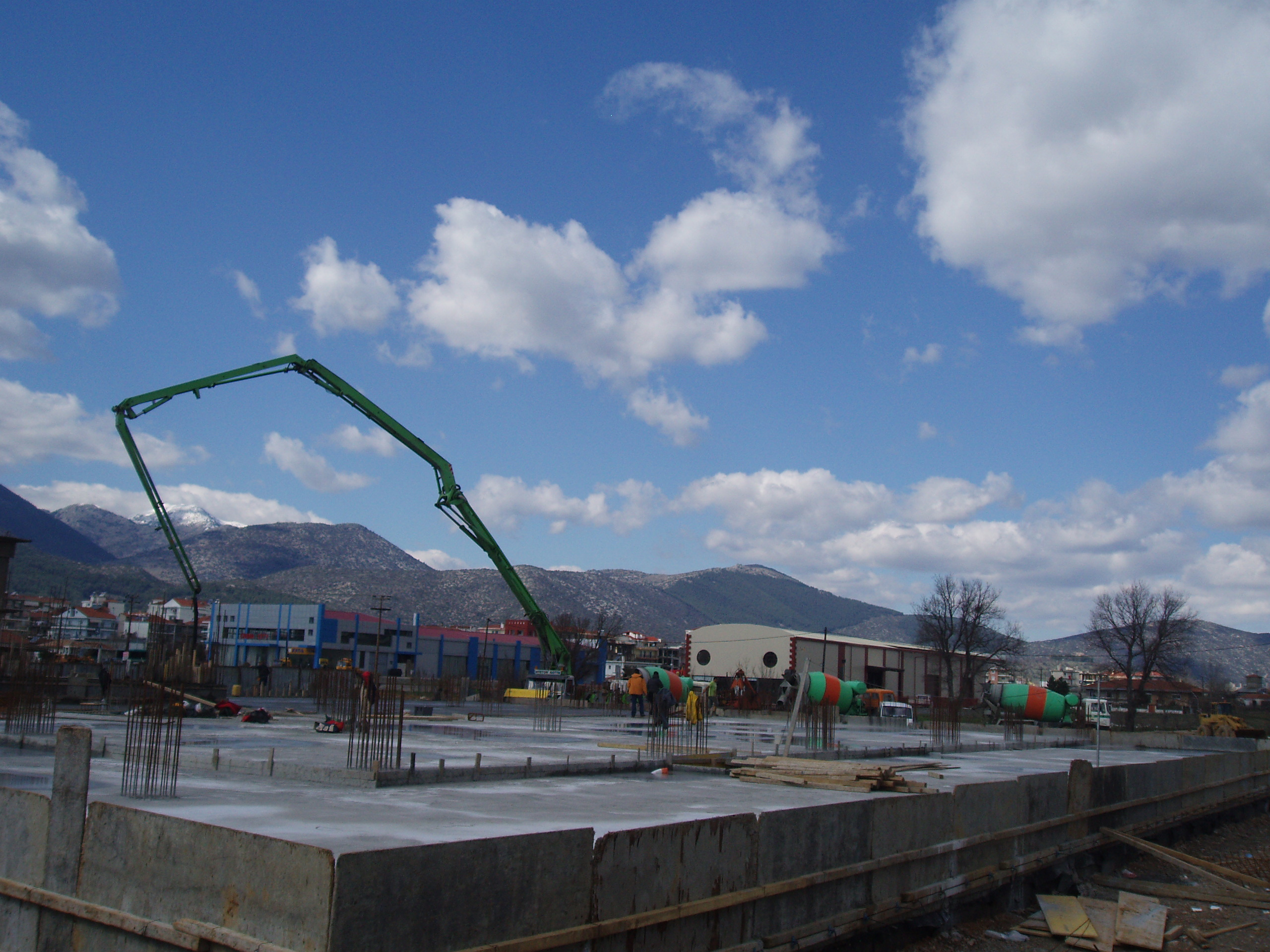 ΚΑΤΑΣΚΕΥΕΣ ΟΠΛΙΣΜΕΝΟΥ ΣΚΥΡΟΔΕΜΑΤΟΣ – ΜΠΕΤΟ - ΓΡΑΦΕΙΟ ΣΚ - 4ty.gr